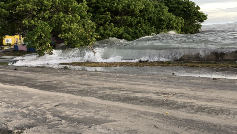 Bad weather with wave surges expected in Southern Atolls – The Times of ...