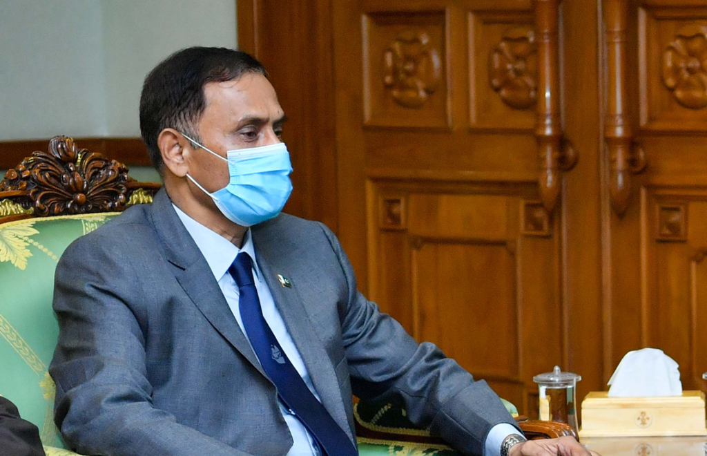 Pakistan High Commissioner to visit Addu City at Mayor Nizar’s ...