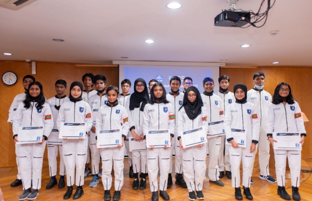 32 participants complete Junior Astronaut Programme – The Times of Addu